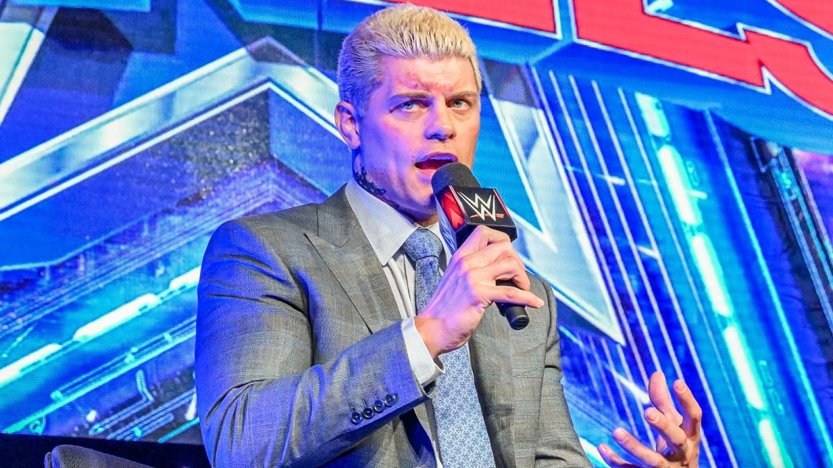 Cody Rhodes Causes A Stir By Hilariously Recreating Iconic GIF ...